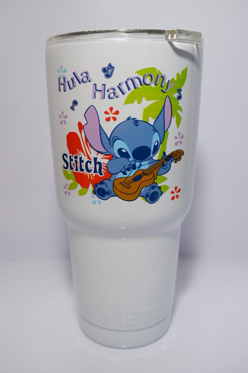 แก้วเก็บความเย็น YETI Rembler ขนาด 30 oz ลาย Stitch สีขาว - B ...