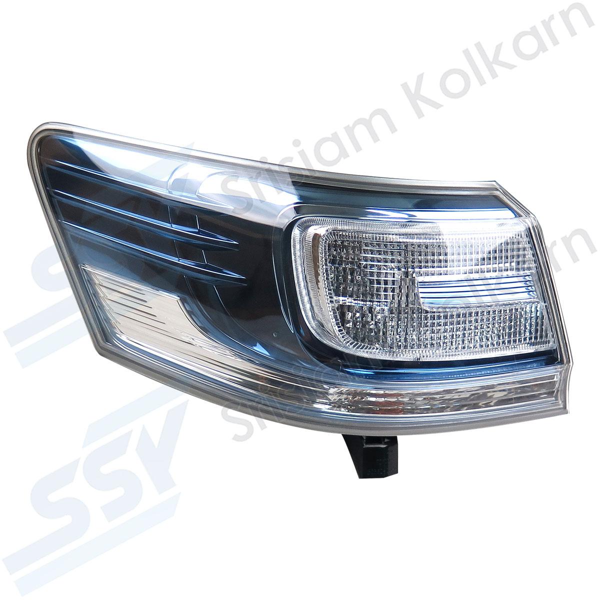 TOYOTA ไฟท้าย CAMRY 09_HYBRID แท้ห้าง LHเลนส์ฟ้า ( 81560-06391 )(ซ้าย) (1ชิ้น) | Lazada.co.th