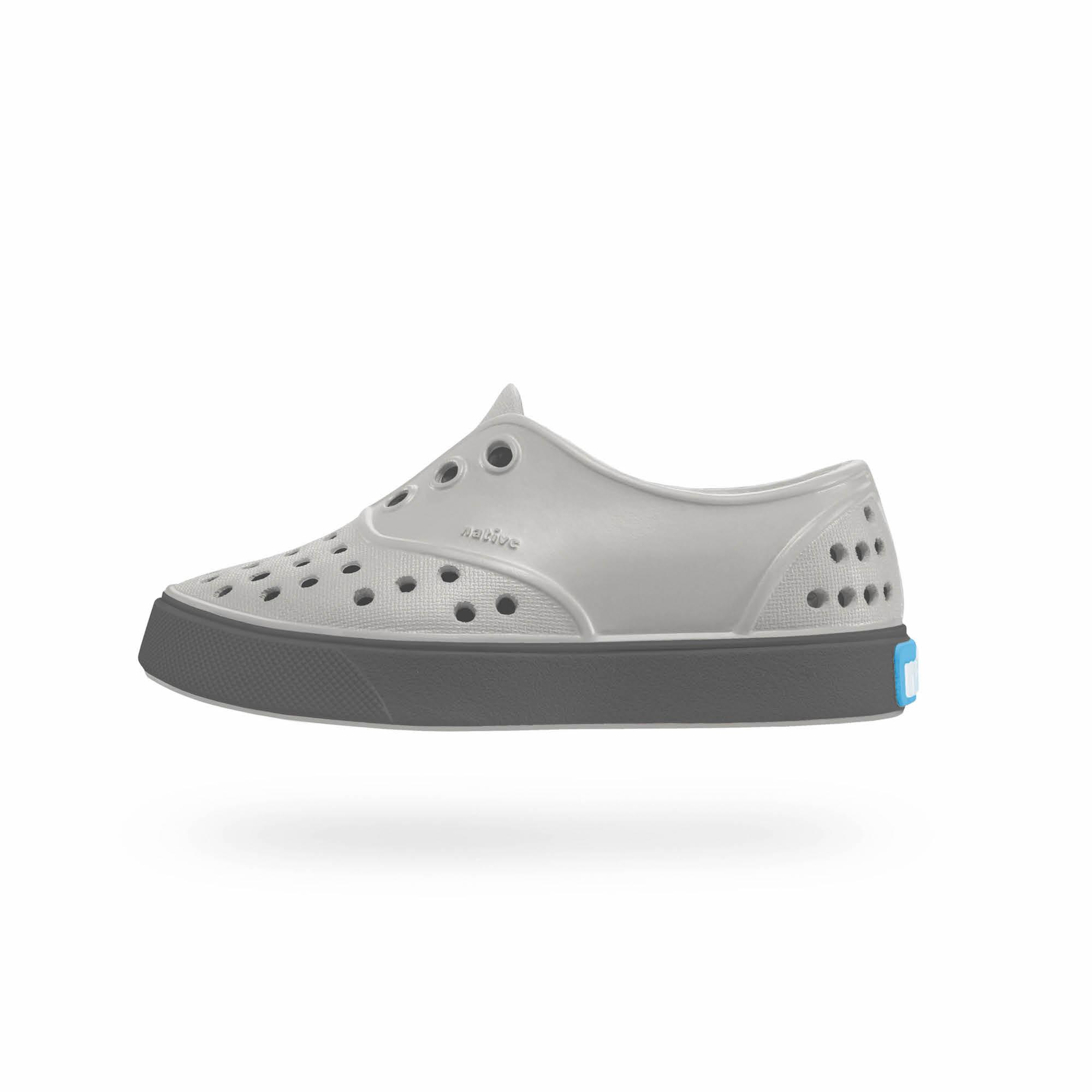 Native Shoes รองเท้ากันน้ำเด็กเล็ก EVA รุ่น MILES สีเทา - Native ...