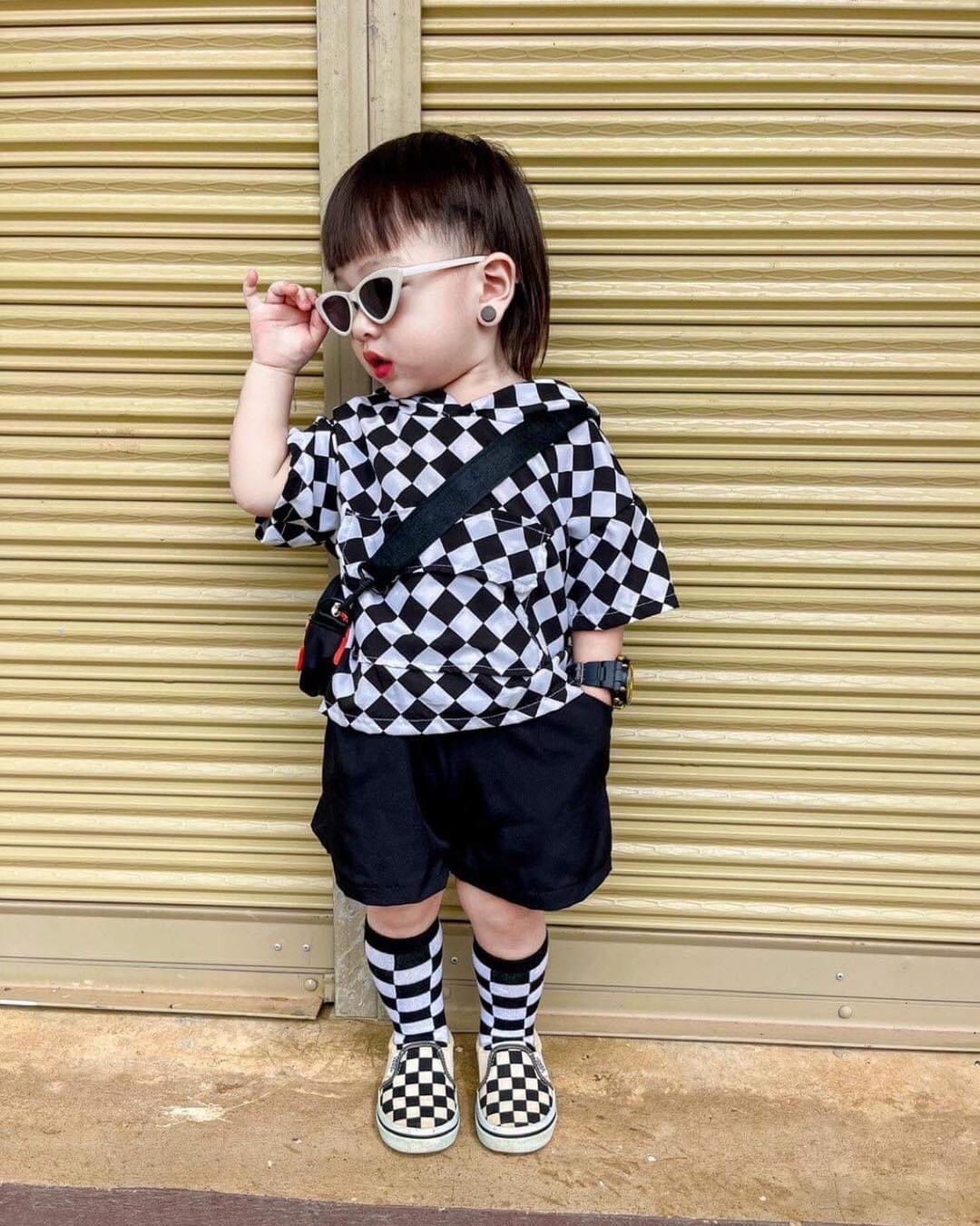 ชุดเซ็ทเด็กมีฮู้ดตารางเฉียงขาวดำสุดต๊าซหล่อเท่ห์สุดๆ - Fahty Shops ...