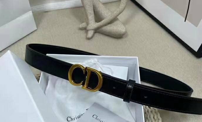 พร้อมส่ง คอลเลคชั่นล่าสุด เข็มขัด Christ-Dior ผู้หญิง งานไฮเอนเทียบแท้ ...