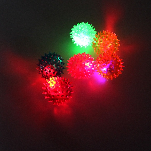 2017 New Flashing Light Up Spikey High Bouncing Balls Novelty Sensory ...
