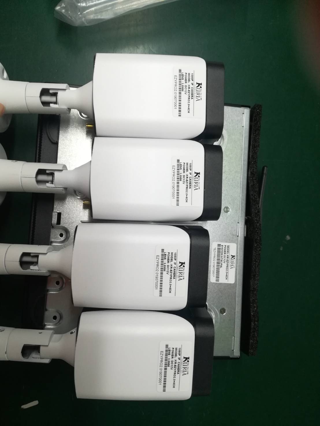 ชุดกล้องวงจรปิดไร้สาย สามารถดูผ่านมือถือได้ มีไมค์ในตัว ไม่ต้องเดินสาย ...