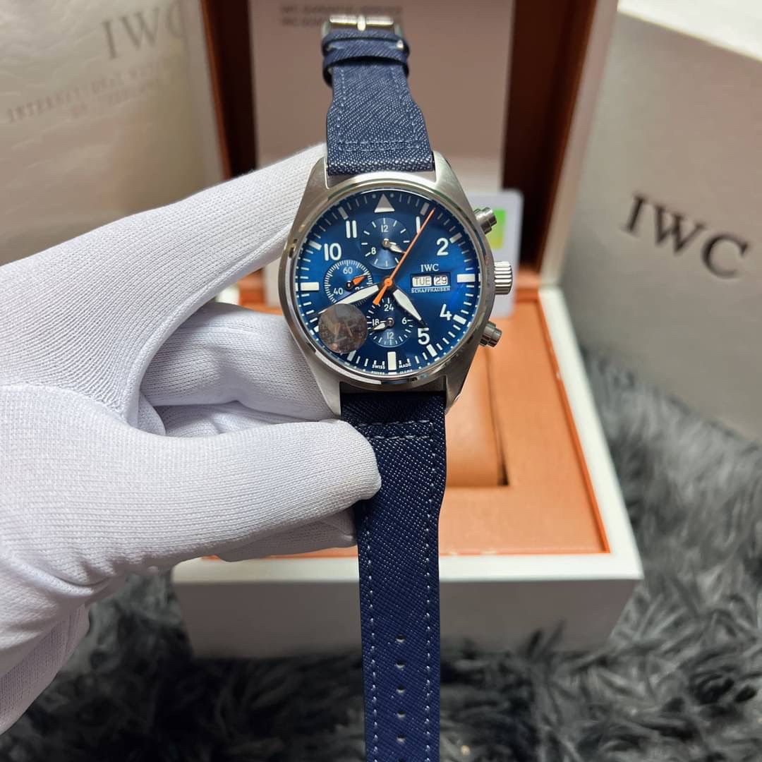 นาฬิกาTWC ????สายหนังแท้ไมขาดง่ายค่ะ ????ตัวเรือน 316L Stainless Steel ????เกรด hi end ...