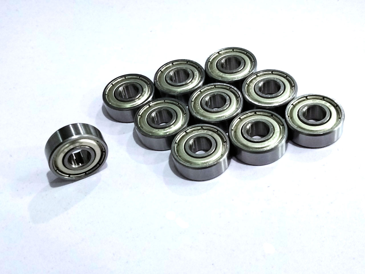ตลับลูกปืน ลูกปืน Bearing - 606Z กว่าง 17มิล หนา 6มิล รูแกนใน 6มิล วัสด ...
