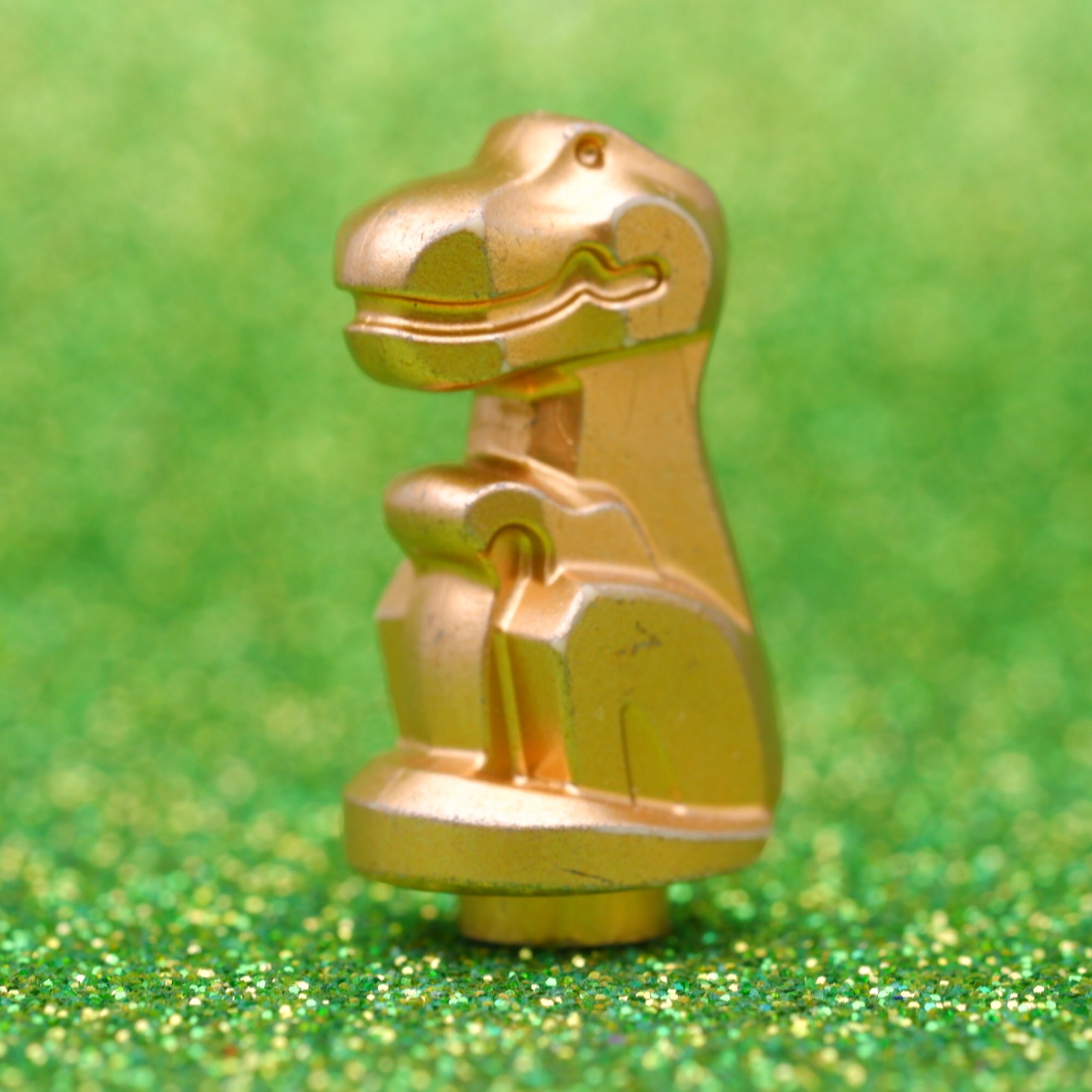 (PLOYBRICK) LEGO authentic เลโก้ แท้100% - Metallic Gold Baby T-Rex ...