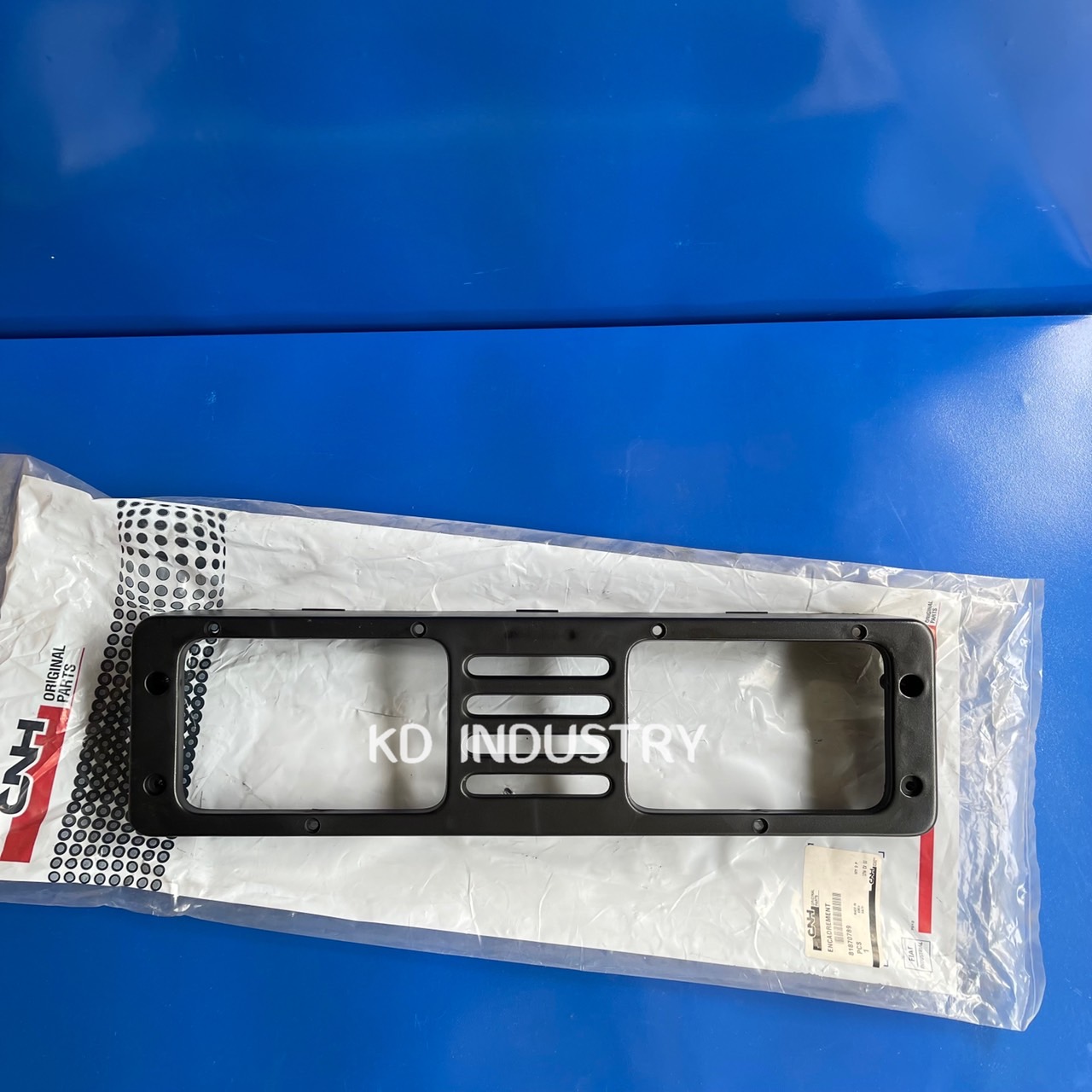 ฝาครอบไฟหน้า รถไถฟอร์ด แท้ศูนย์ รุ่น F6640 / F7740 / F7840 Ford New ...