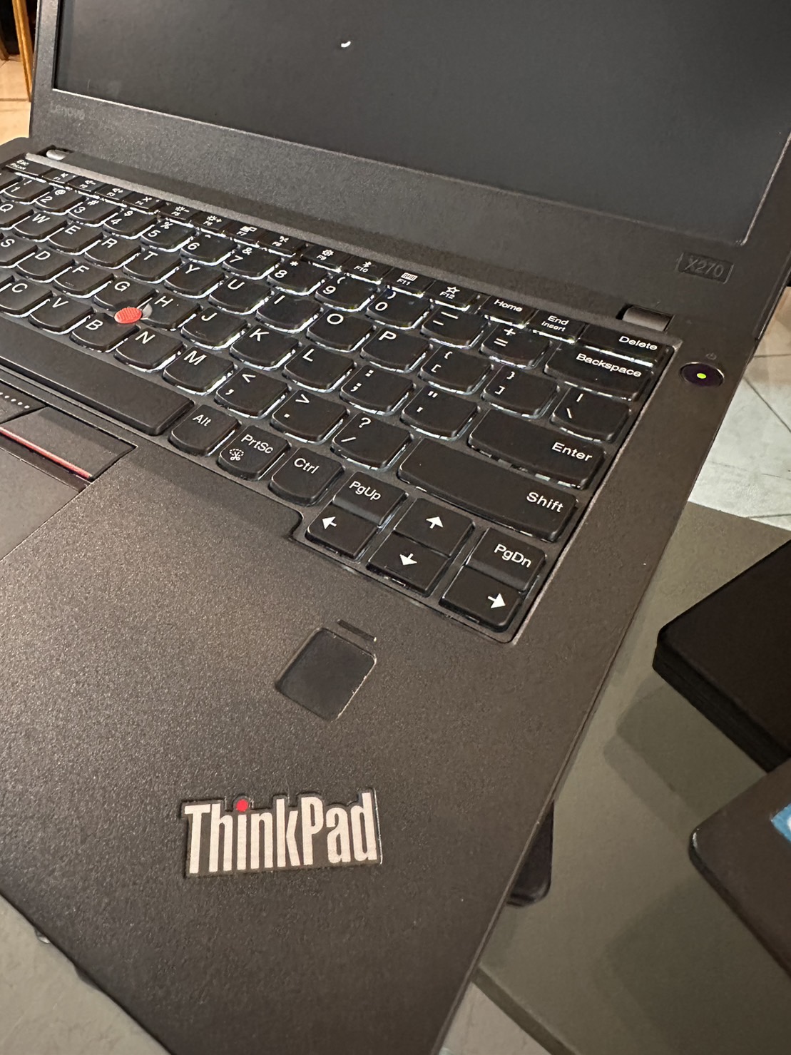 Lenovo ThinkPad X270 TOP INTEL CORE I78GB256GB SSD12.5VERY light weight ...