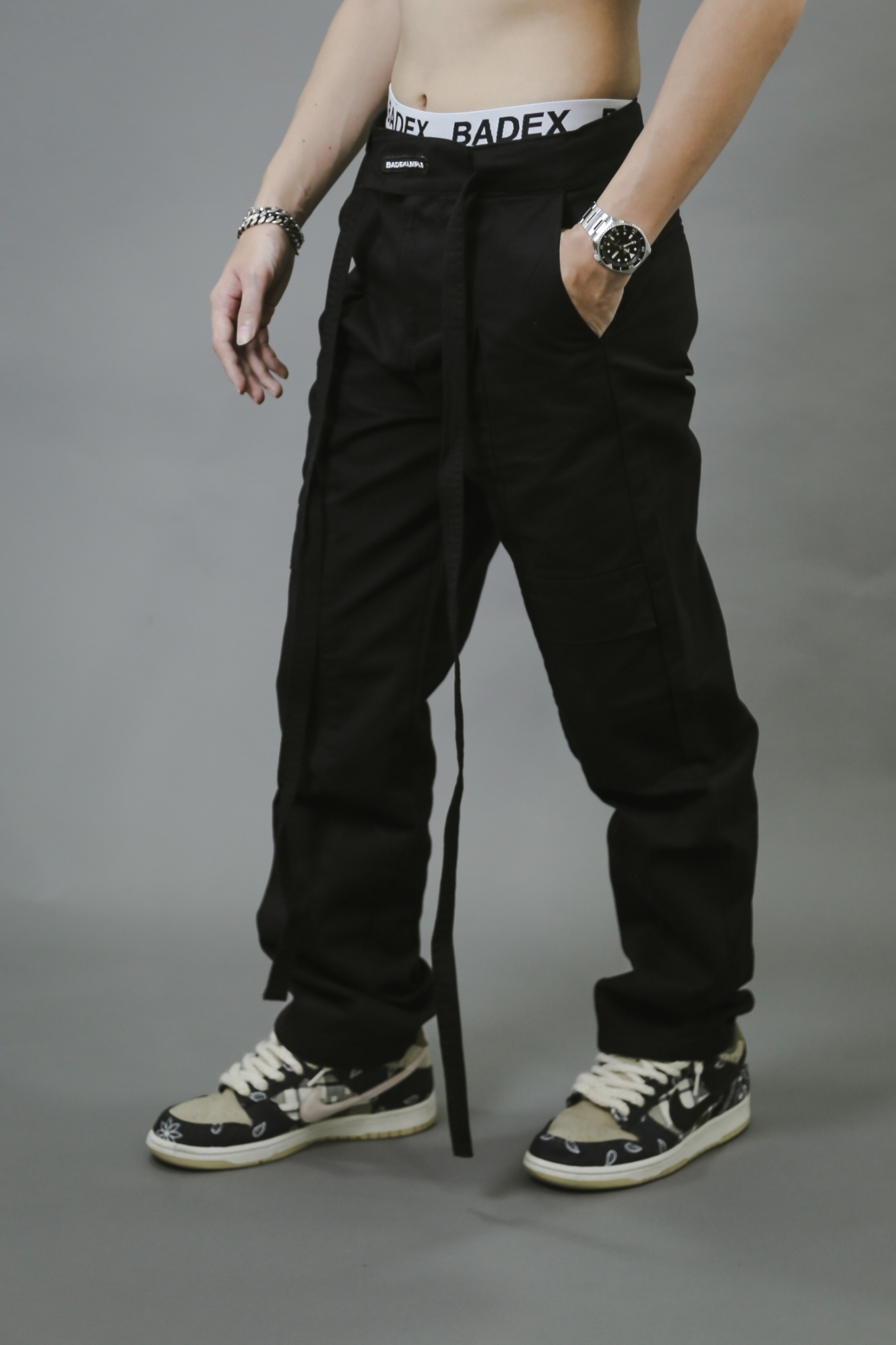 BAD Example Tactical Cargo (แบดเอ็กแซมเพิล กางเกงคาร์โก้ทรงกระบอกเล็ก ...
