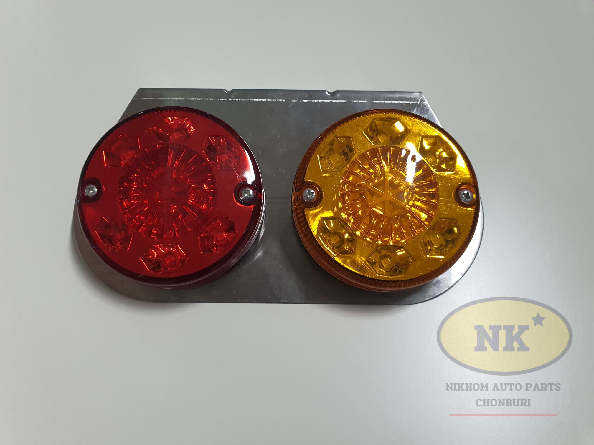 ไฟราวข้าง STOP LAMP LED แป้นสแตนเลส - เอส อะไหล่ยนต์ - ThaiPick
