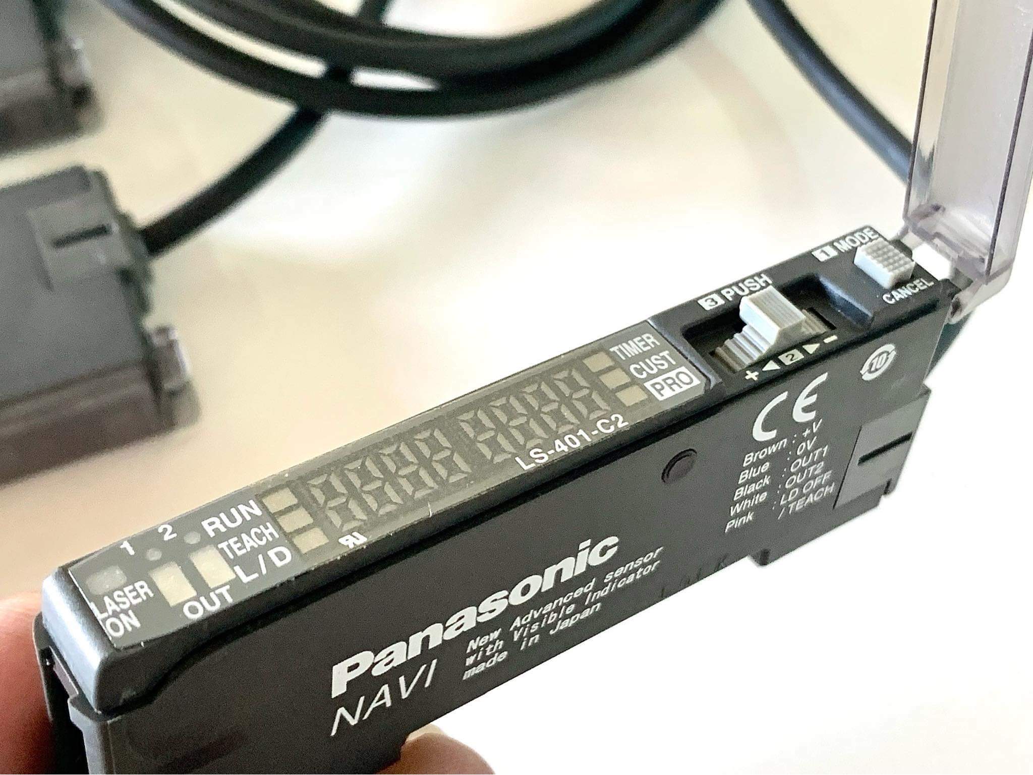 Panasonic Digital Laser Sensor LS-400 (LS-H21) (สภาพใช้งานปกติ รูปลักษ์ ...