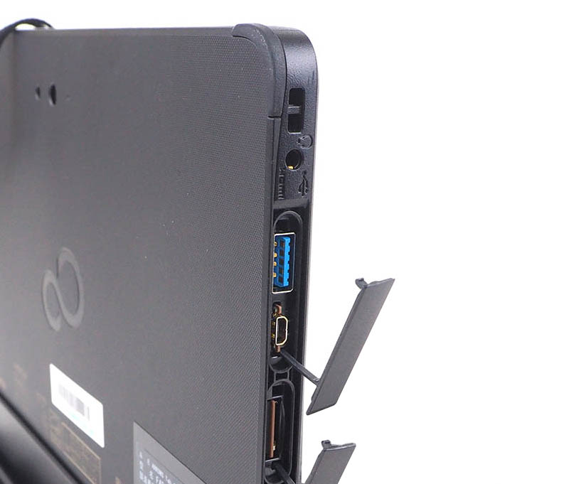 แท็บเล็ต Fujitsu ArrowsTab Q507-508 Atom X5-Z8550 RAM 4GB eMMC 64GB ...