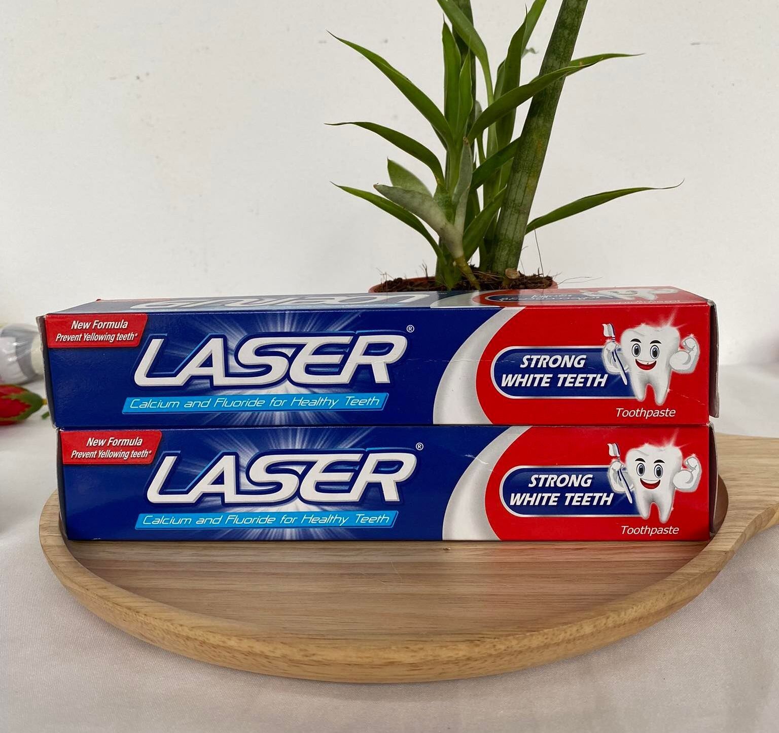 သွားတိုက်ဆေး LASER Strong White Teeth Toothpaste 160g ยาสีฟัน เลเซอ ...