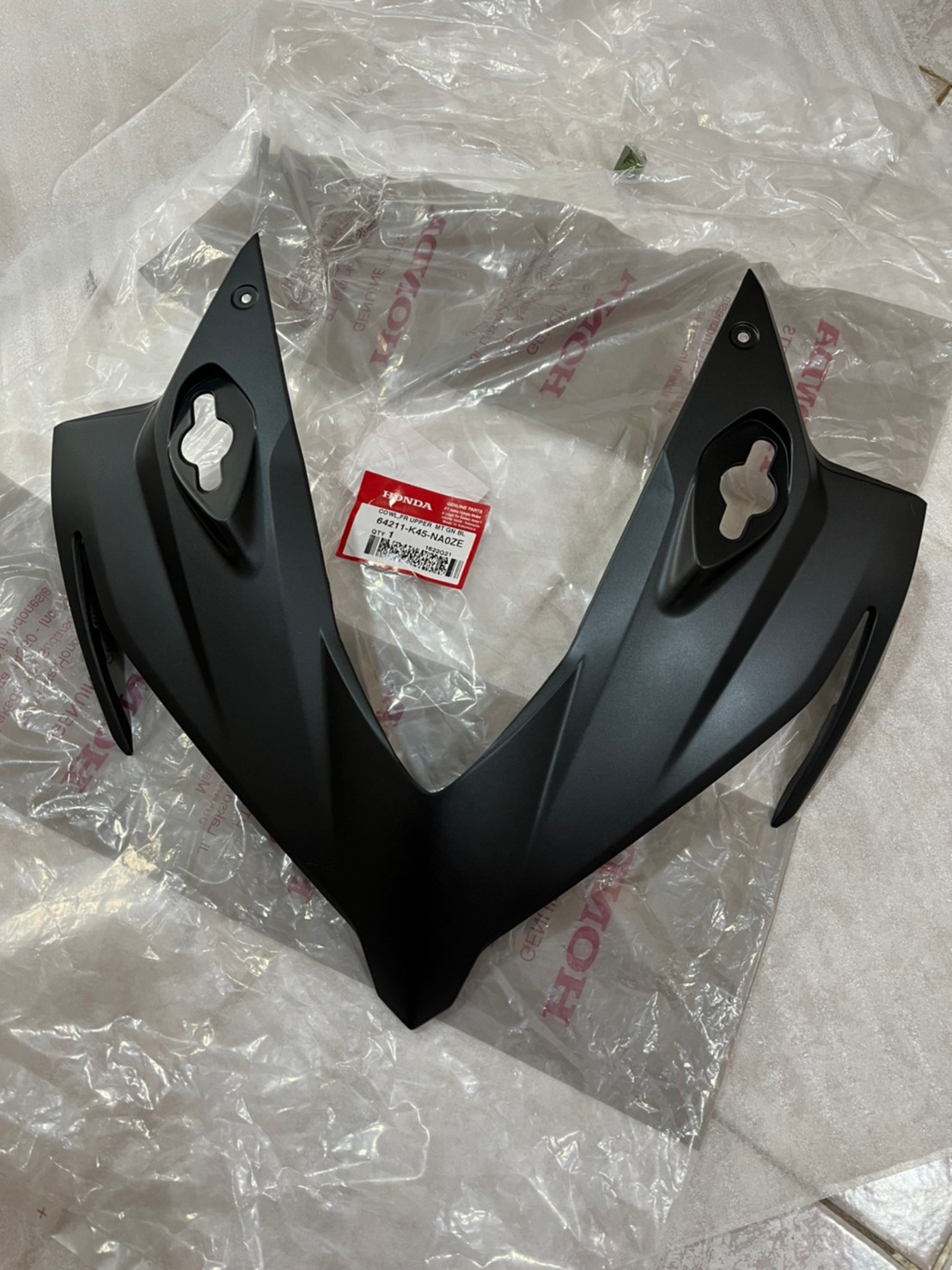 แฟริ่งด้านหน้าตัวบน CBR150R 2019 สีส้ม อะไหล่แท้ 64211-K45-NA0ZA - Supatsara shop2 - ThaiPick