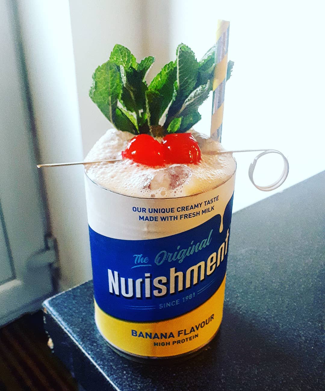 Nurishment Banana Flavour Source of Protein Milk Drink 400g นูริชเมนท์ ...