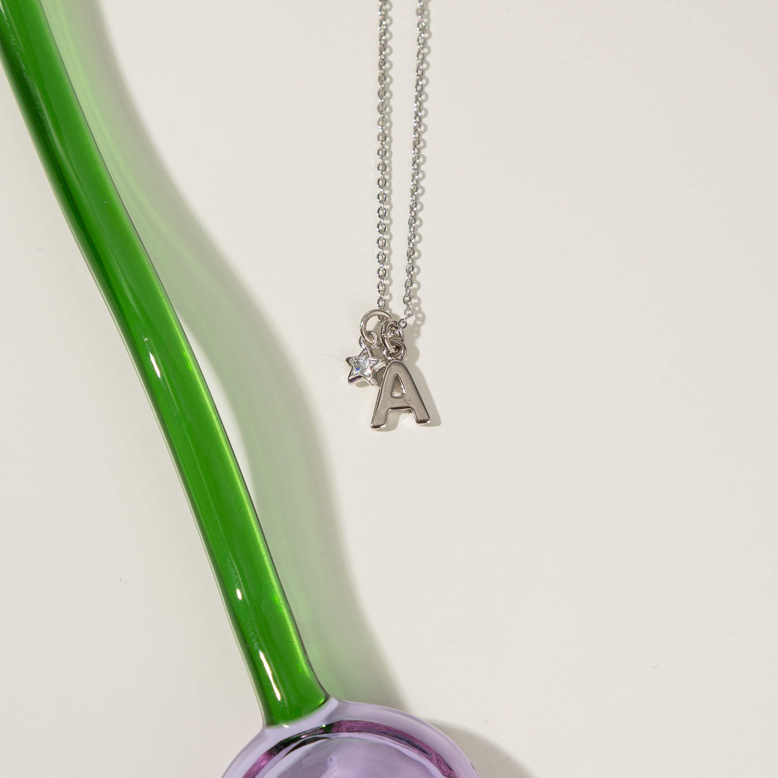 Petite alphabet necklace - Lapaire - ThaiPick