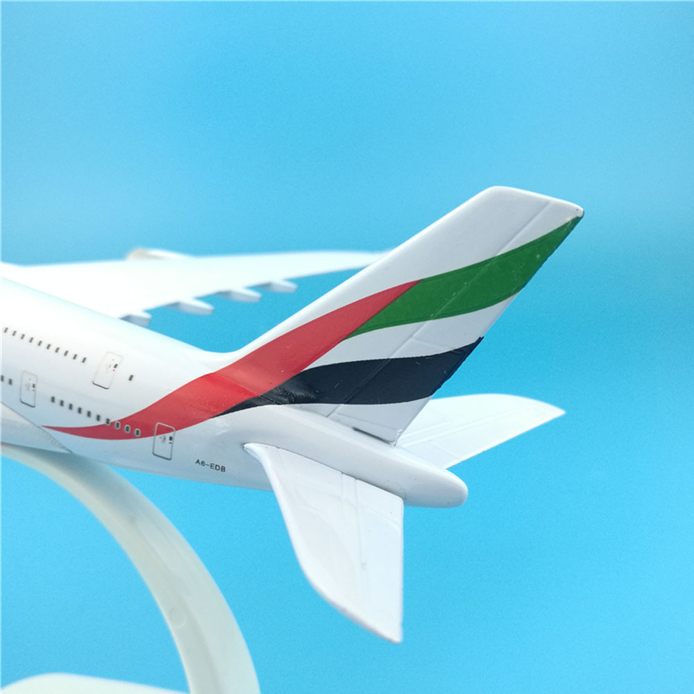 Emirates Airlines Airbus A380 20 cm High Quality Die Cast Aircraft ...