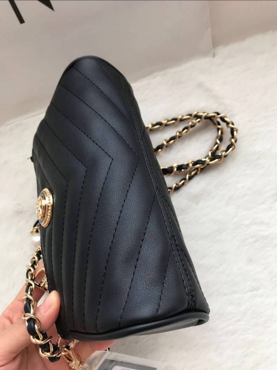 กระเป๋าสะพาย Lyn Mini Crossbody Bag คอลเลคชั่นใหม่ งานแท้ - NEEDSHOP01 ...