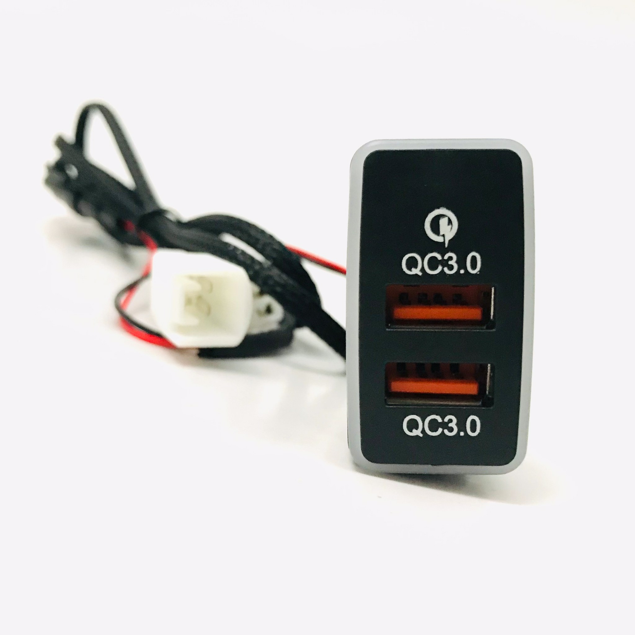 สายชาร์จ USB TOYOTA แบบชาร์จเร็ว สาย USB FAST CHARGER ตรงรุ่น TOYOTA ...