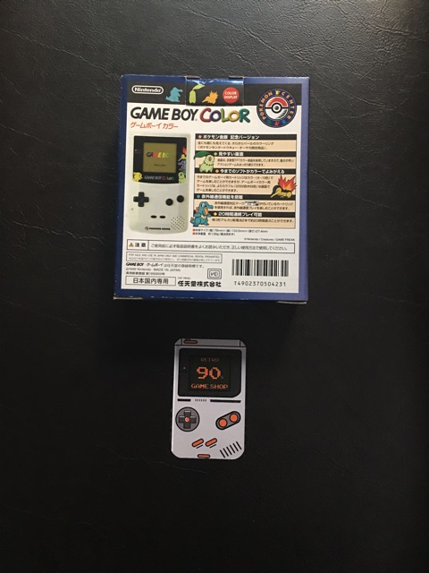 NINTENDO GAMEBOY COLOR BOX /GOLD POKEMON LIMITED EDITION - Retro Game ...