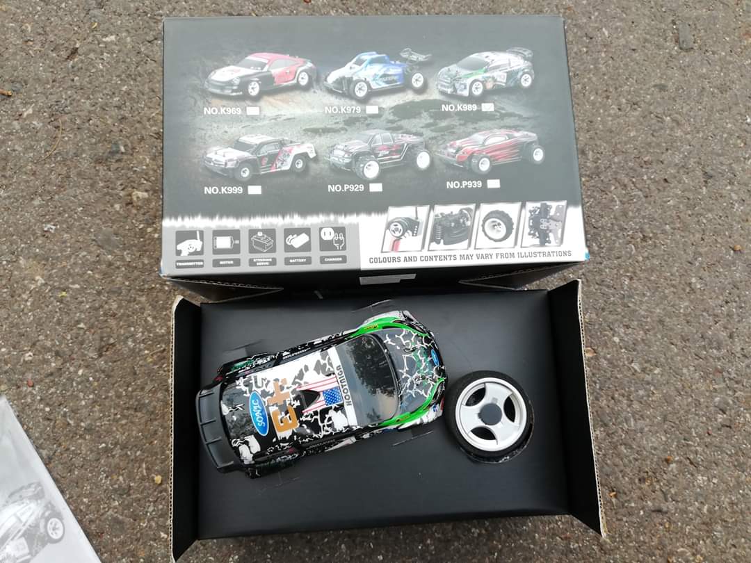 Wltoys K989 1/28 RC แลนด์ ลี่ 2.4 GHZ.แบตเตอรี่ กำลังไฟ: แบตเตอรี่ Li ...