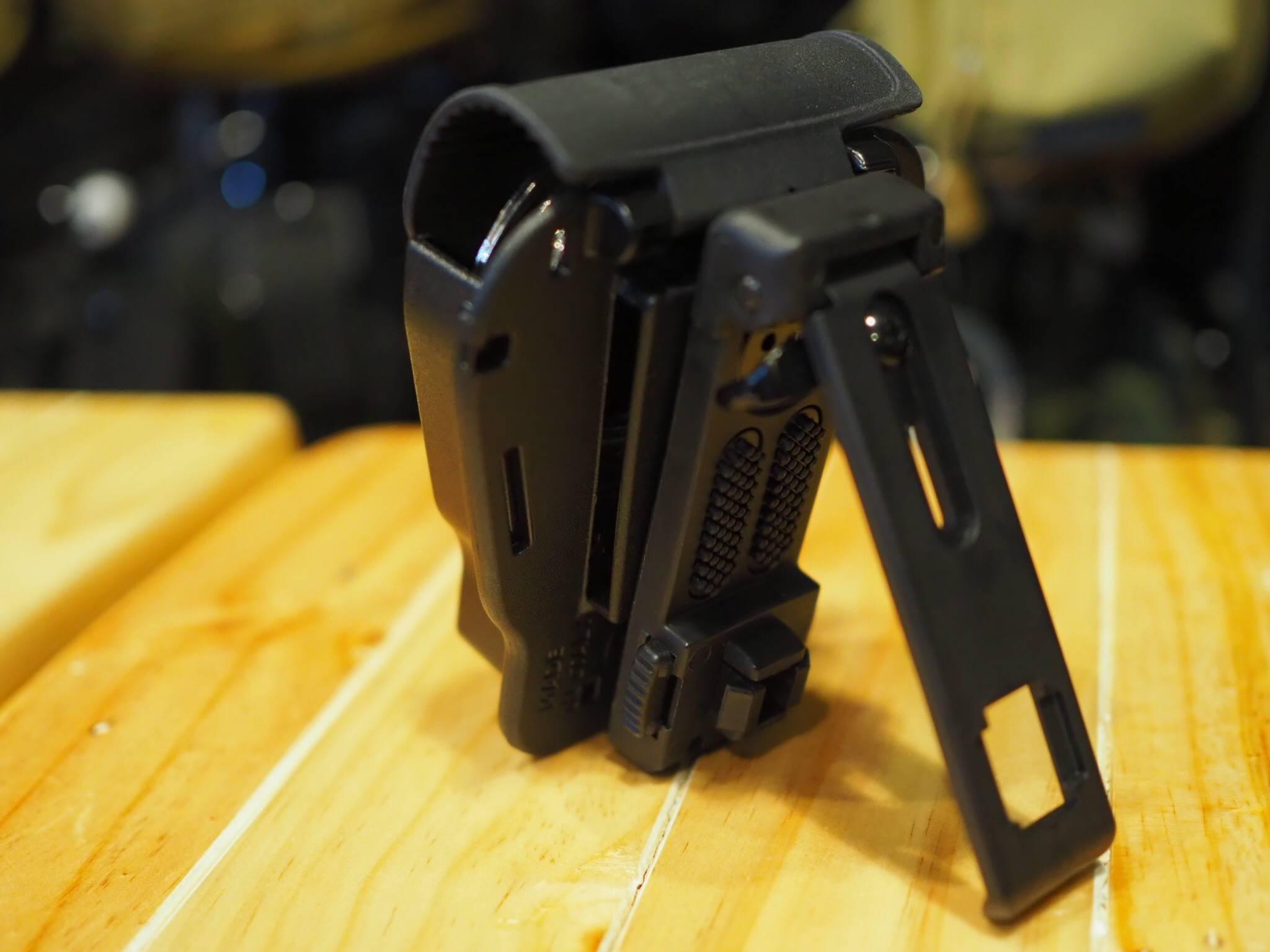 ซองกุญแจมือ โพลิเมอร์ Bogie1 รุ่น 360 หมุนได้ 350 องศา รองรับกุญแจมือทุกรุ่น มีฝาเปิด-ปิด ถอดได้ ...