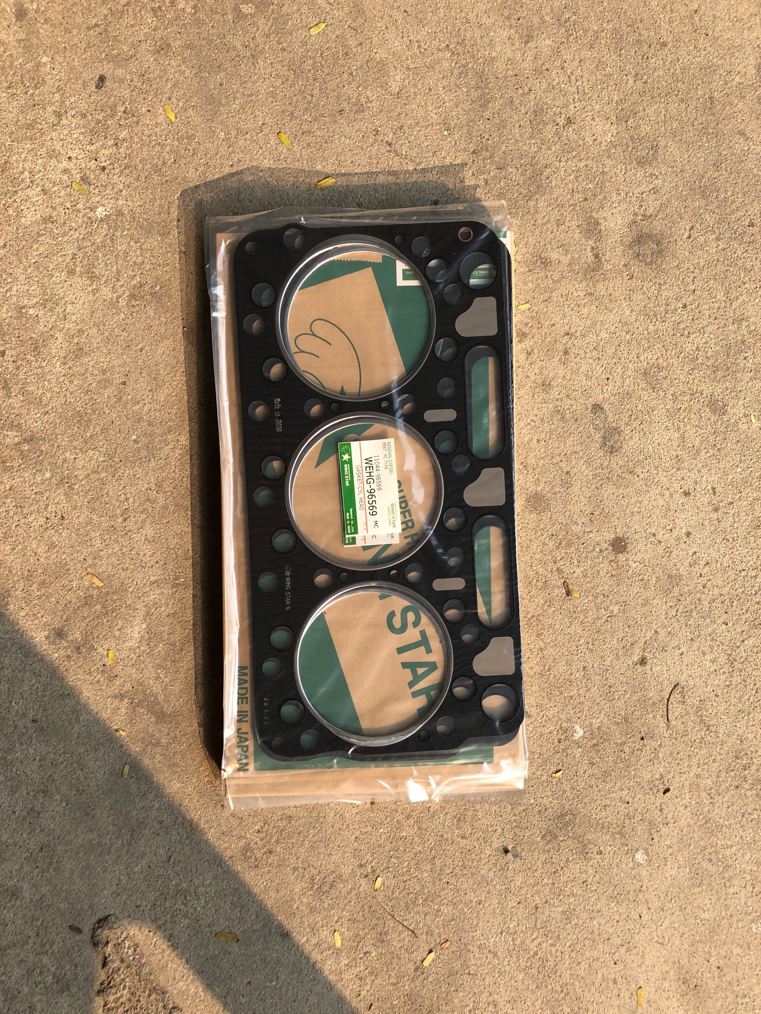 ปะเก็นฝาสูบ Nissan UD PE6 11044-96569 made in japan แท้ 100% | Lazada.co.th