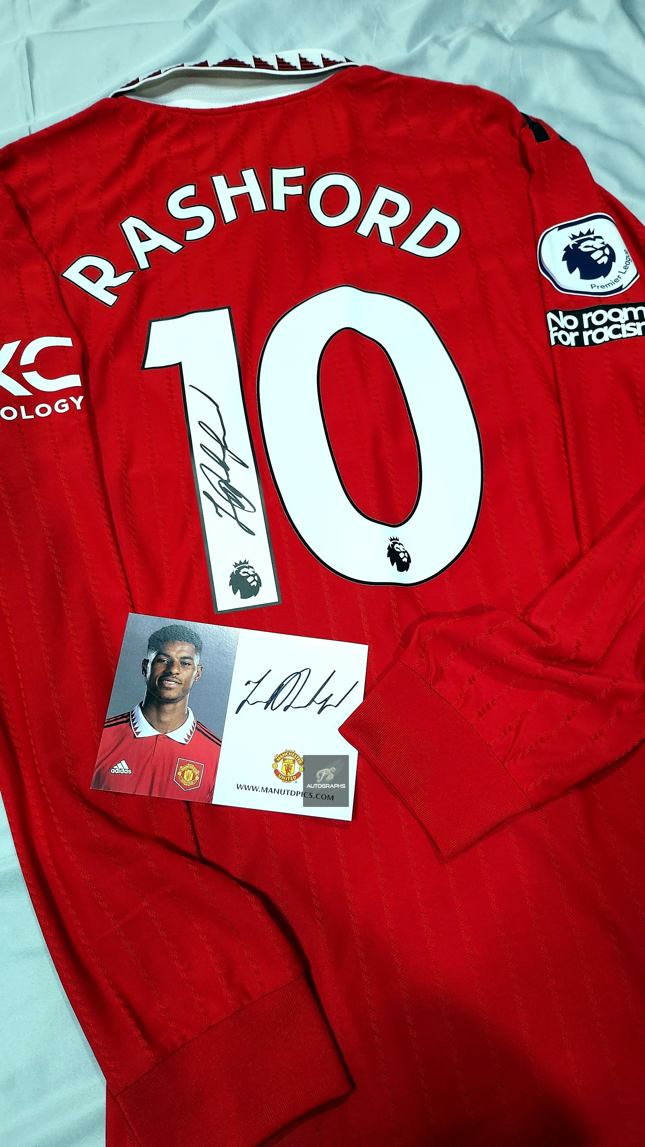 คลับการ์ดพร้อมลายเซ็น Marcus Rashford - Manchester United Official Club ...