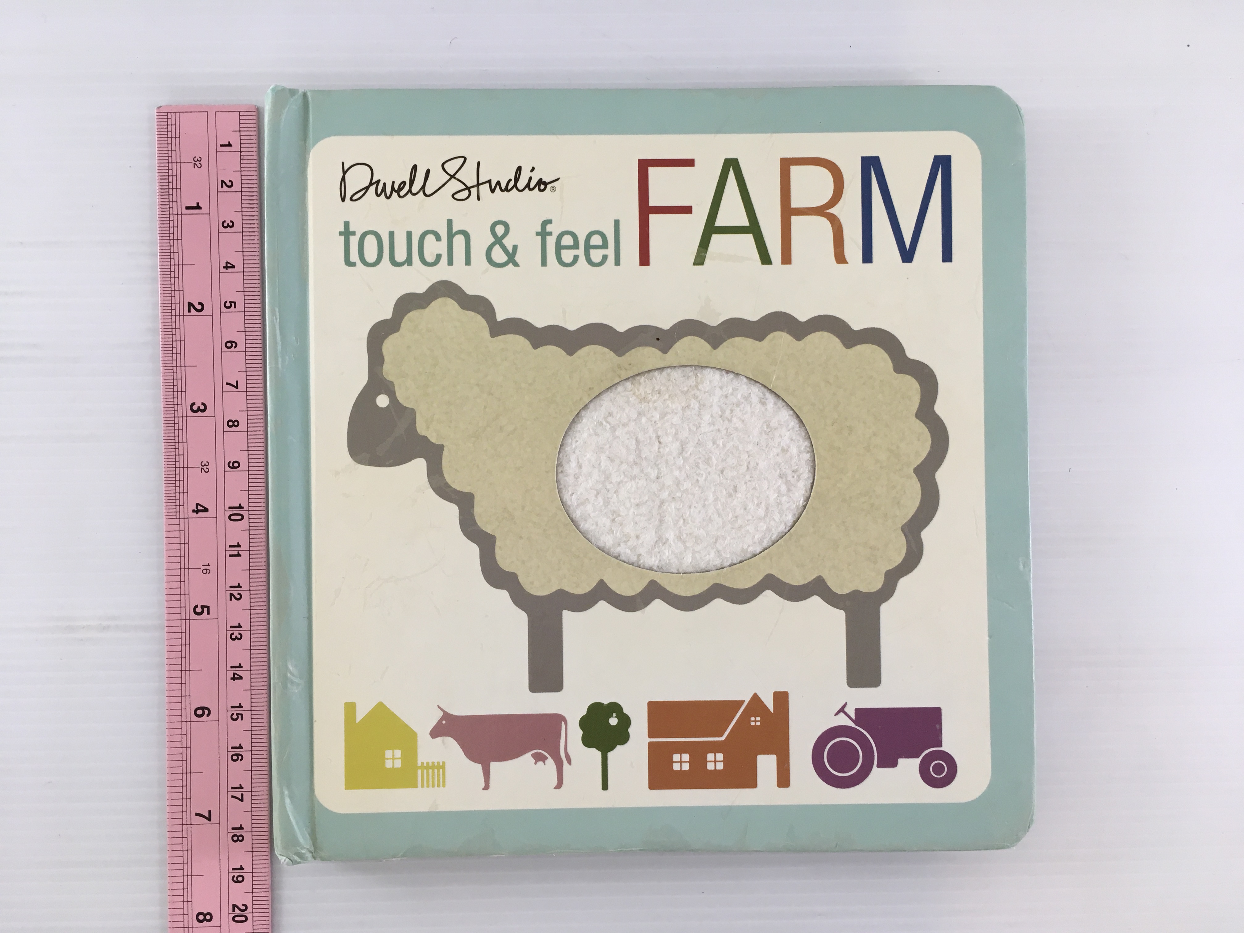 FARM touch and feel Boardbook หนังสือบอร์ดบุ๊คภาษาอังกฤษสำหรับเด็ก (มือ ...