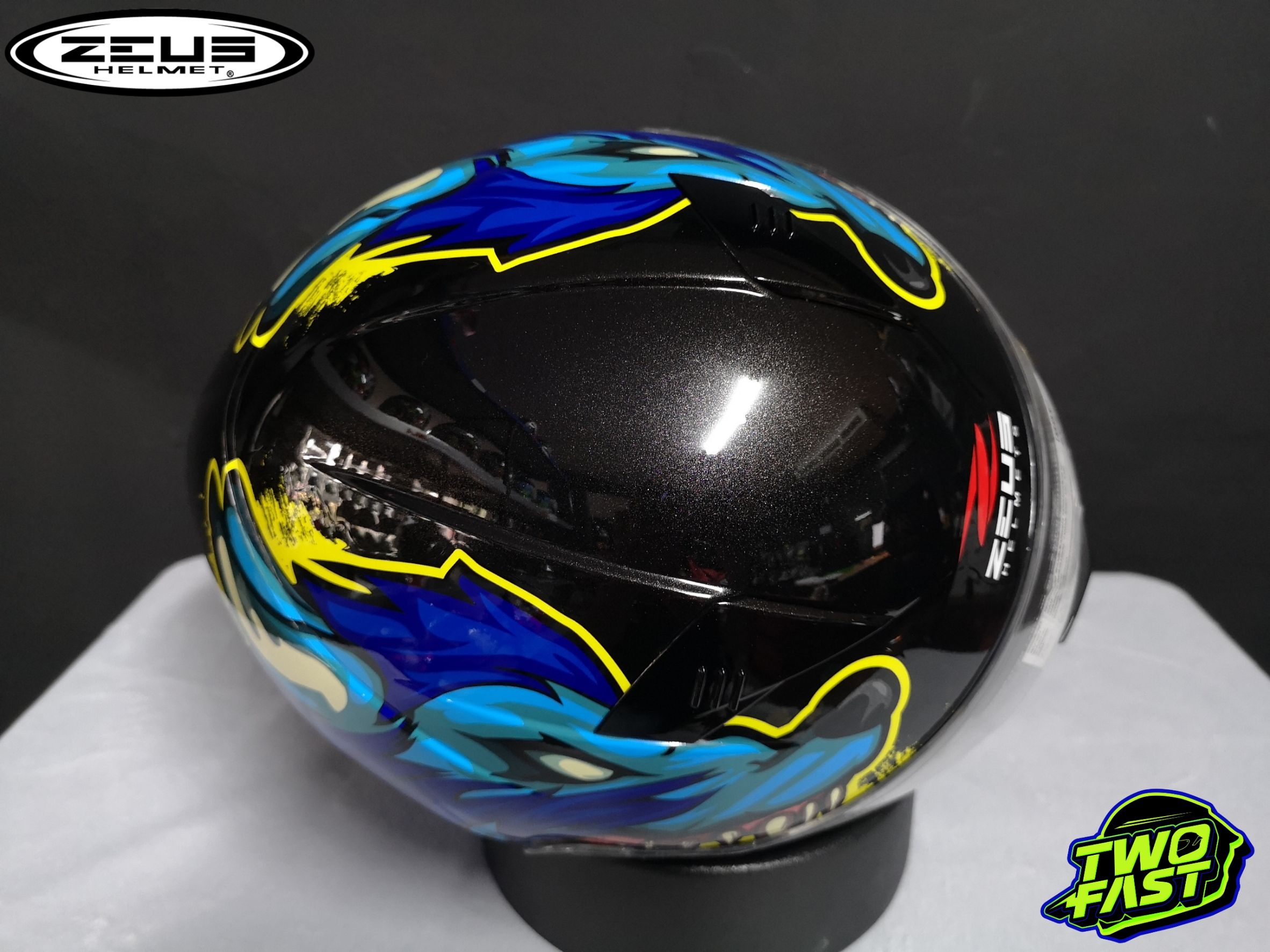 หมวกกันน็อค Zeus ZS-810B ลายPEARL BLACK J33 Blue - ทูฟาส์ทหมวกกันน็อค ...