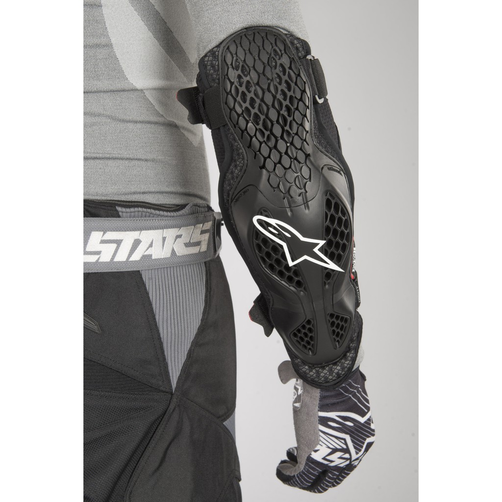 Alpinestars การ์ดศอก รุ่น SEQUENCE ELBOW PROTECTOR - paddock - ThaiPick
