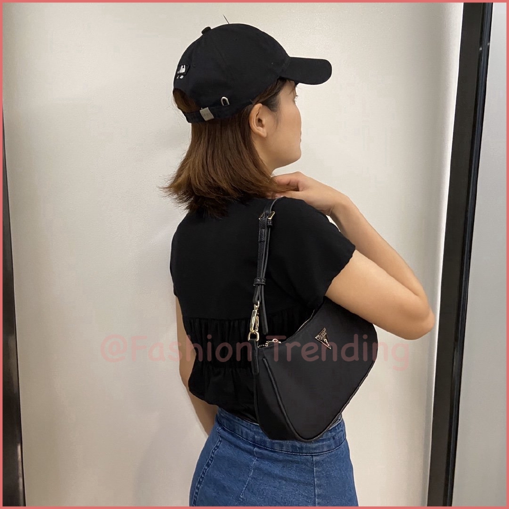 Guess Zip Underarm Bag Oxford Cloth Shoulder Bag Black Sling Bag ...