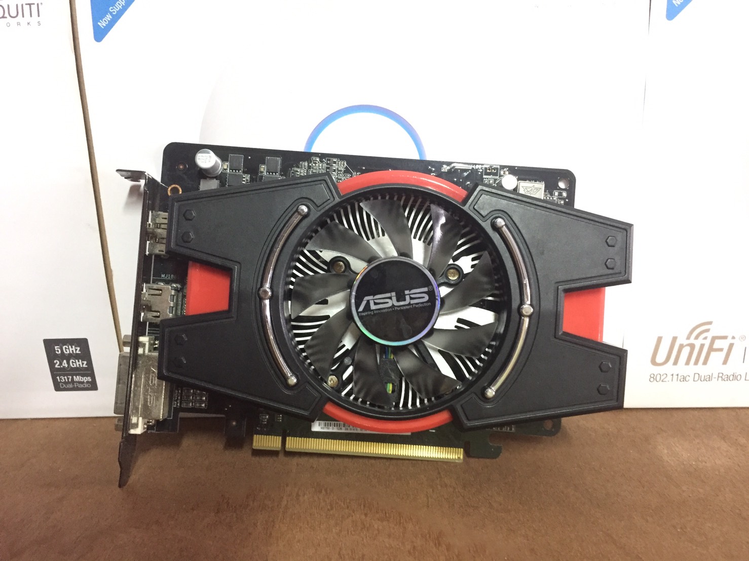 การ์ดจอ Asus AMD ATI Radeon HD 7750 1GB DDR5 สวยนางฟ้า (ส่งเร็ว) - IT ...
