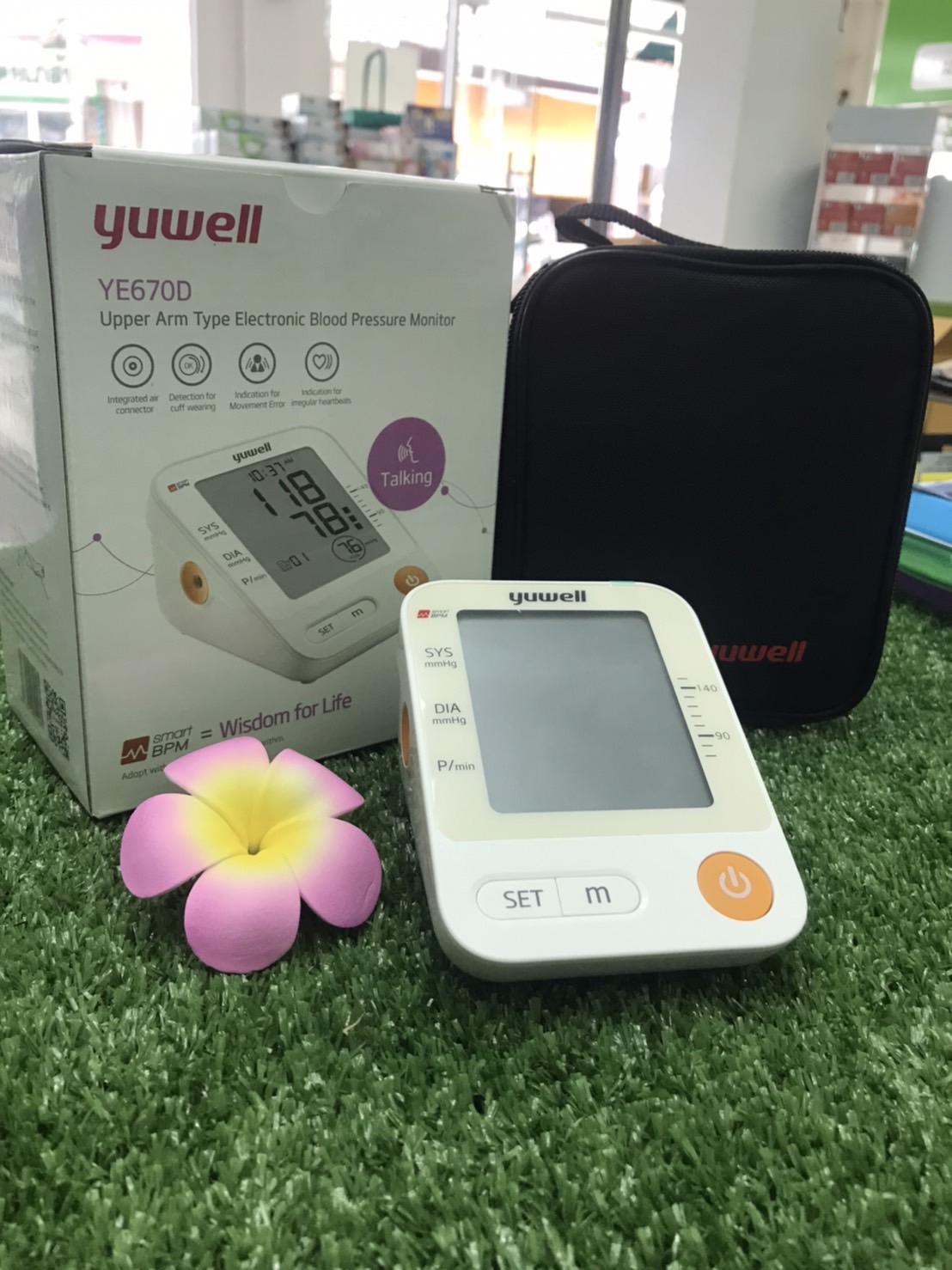 เครื่องวัดความดัน Yuwell รุ่น YE650A YE650D YE660B รุ่น YE670D แบบมี ...
