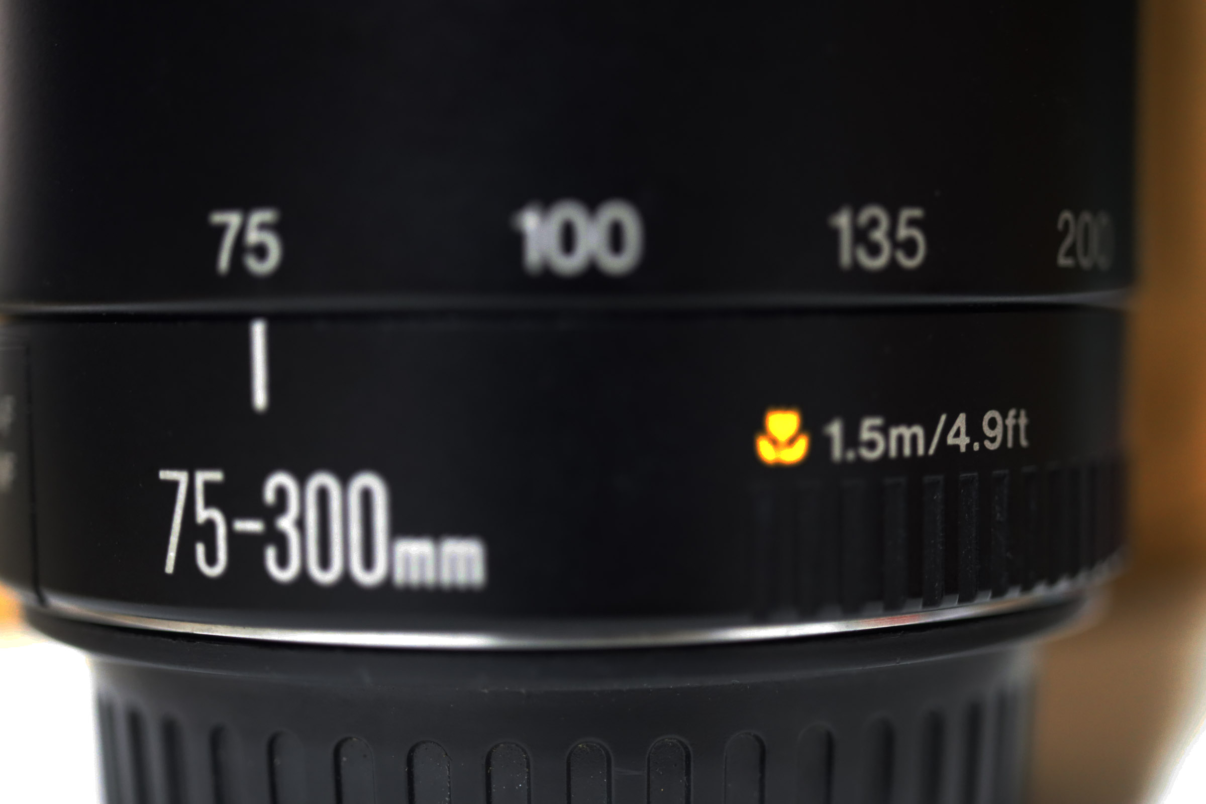 Canon EF 75-300mm f4-5.6 II USM Mark 2 Telephoto Zoom Lens, Ultrasonic ...