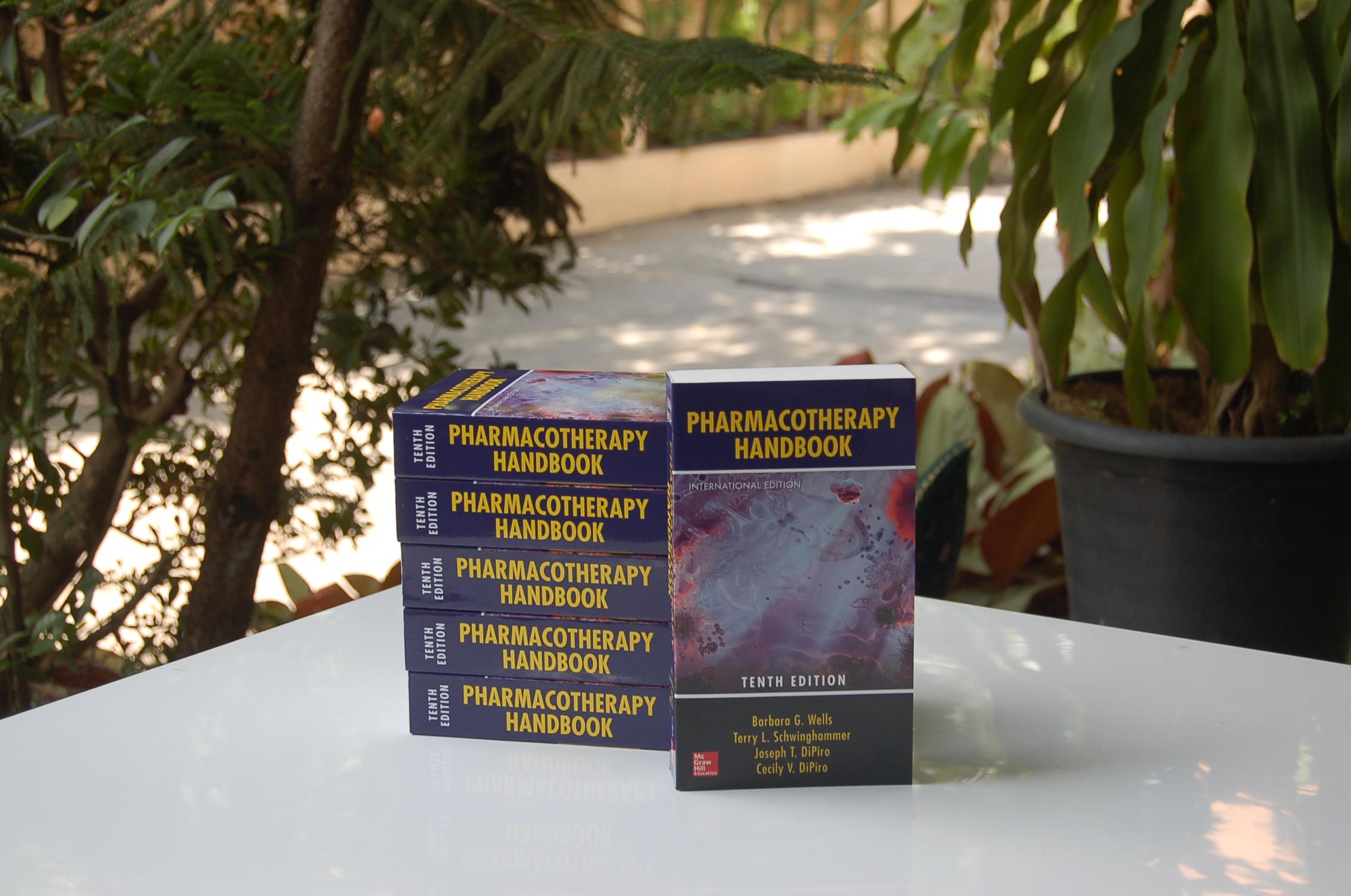 PHARMACOTHERAPY HANDBOOK (ISE) By Barbara G. Wells PharmD Ed.10/2017 ...