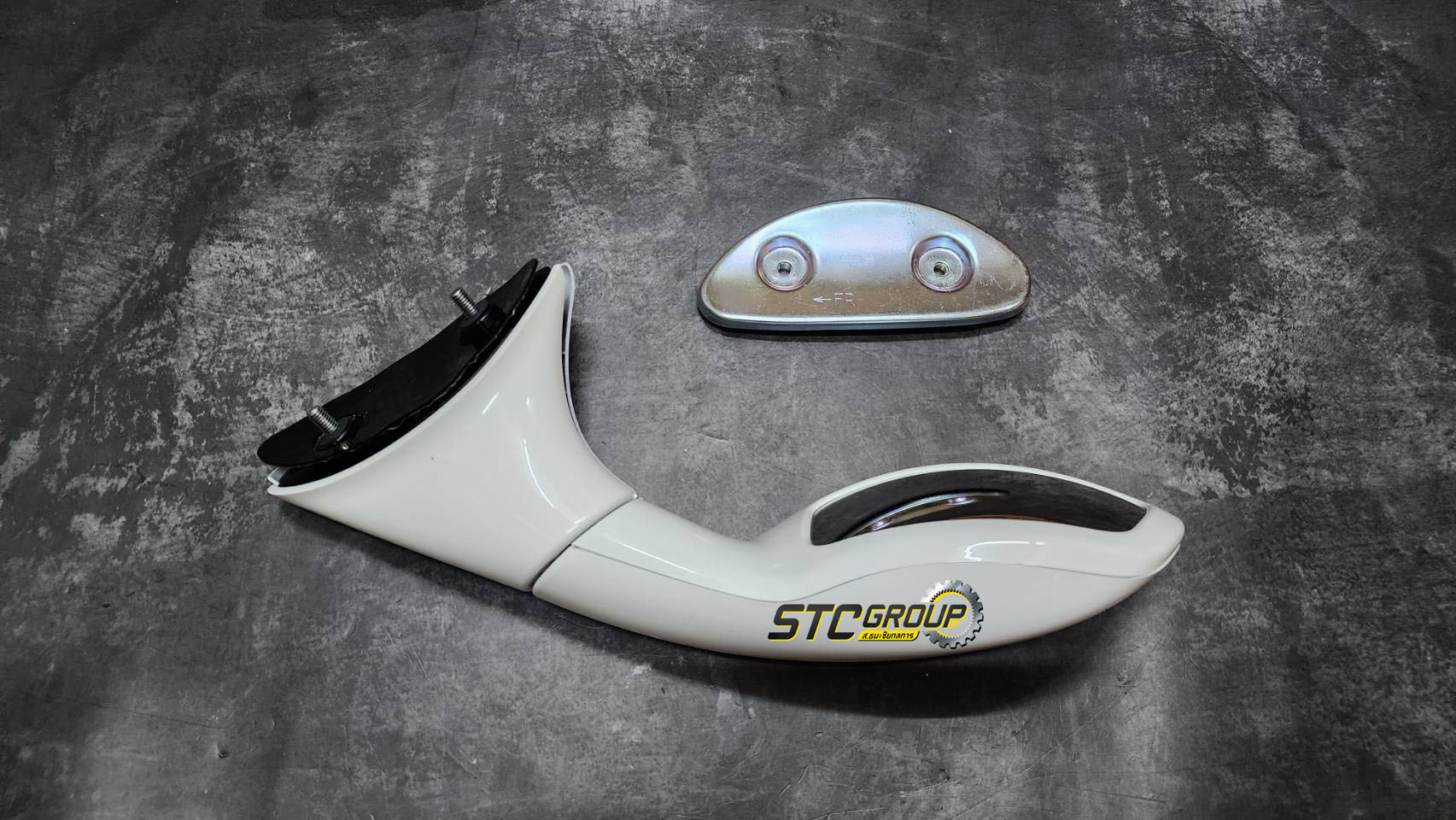 กระจกมองเสริมด้านข้าง Toyota Revo / Fortuner ( Toyota แท้ศูนย์ 100% ...