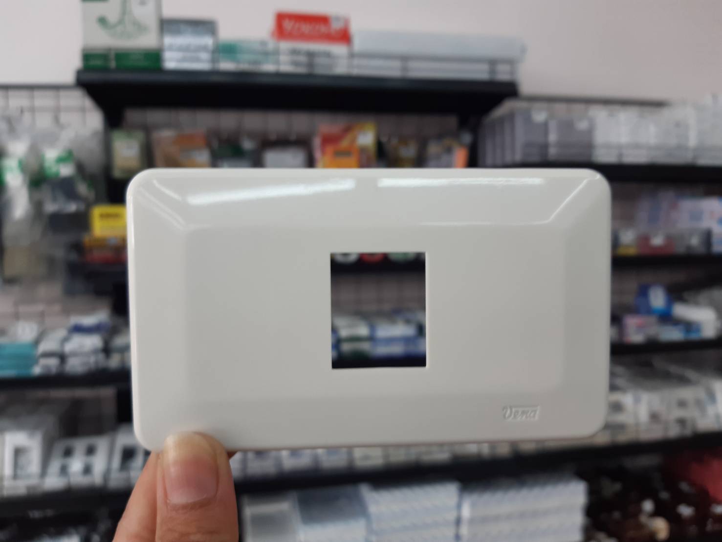 VENA วีน่า สวิทเมจิก สวิทฝังรุ่นใหม่ ระบบสปริงไม่ต้องขันน็อต ขายส่ง ยก ...