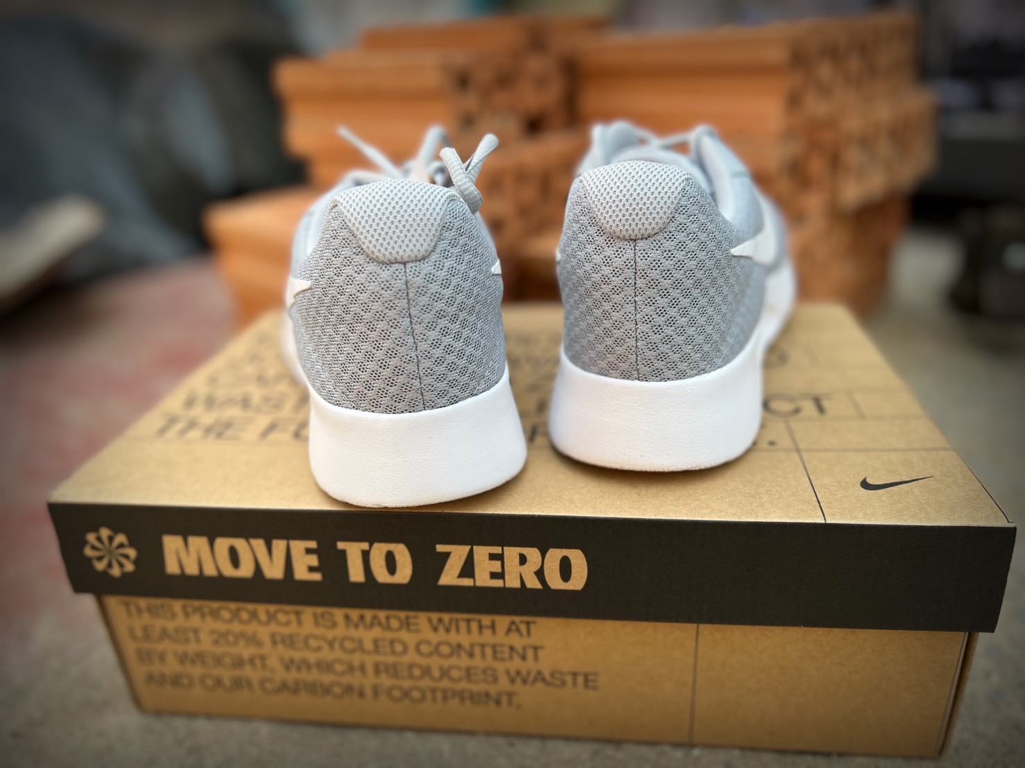 DJ6258-002 NIKE TANJUN รองเท้าลำลองชาย สีเทา - NikeCM - ThaiPick