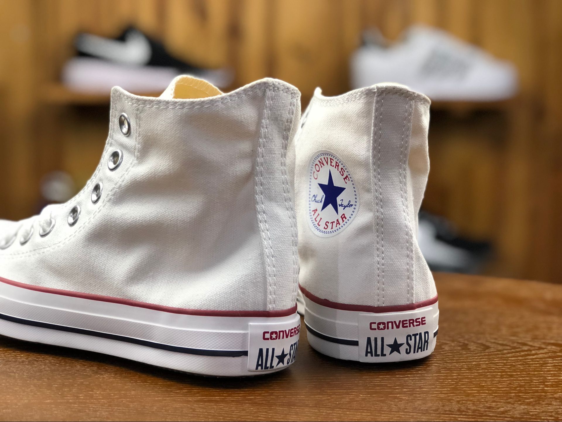 【ติดตามร้านค้าและรับบัตรกำนัล】รองเท้าผ้าใบ Converse All Star Classic ...