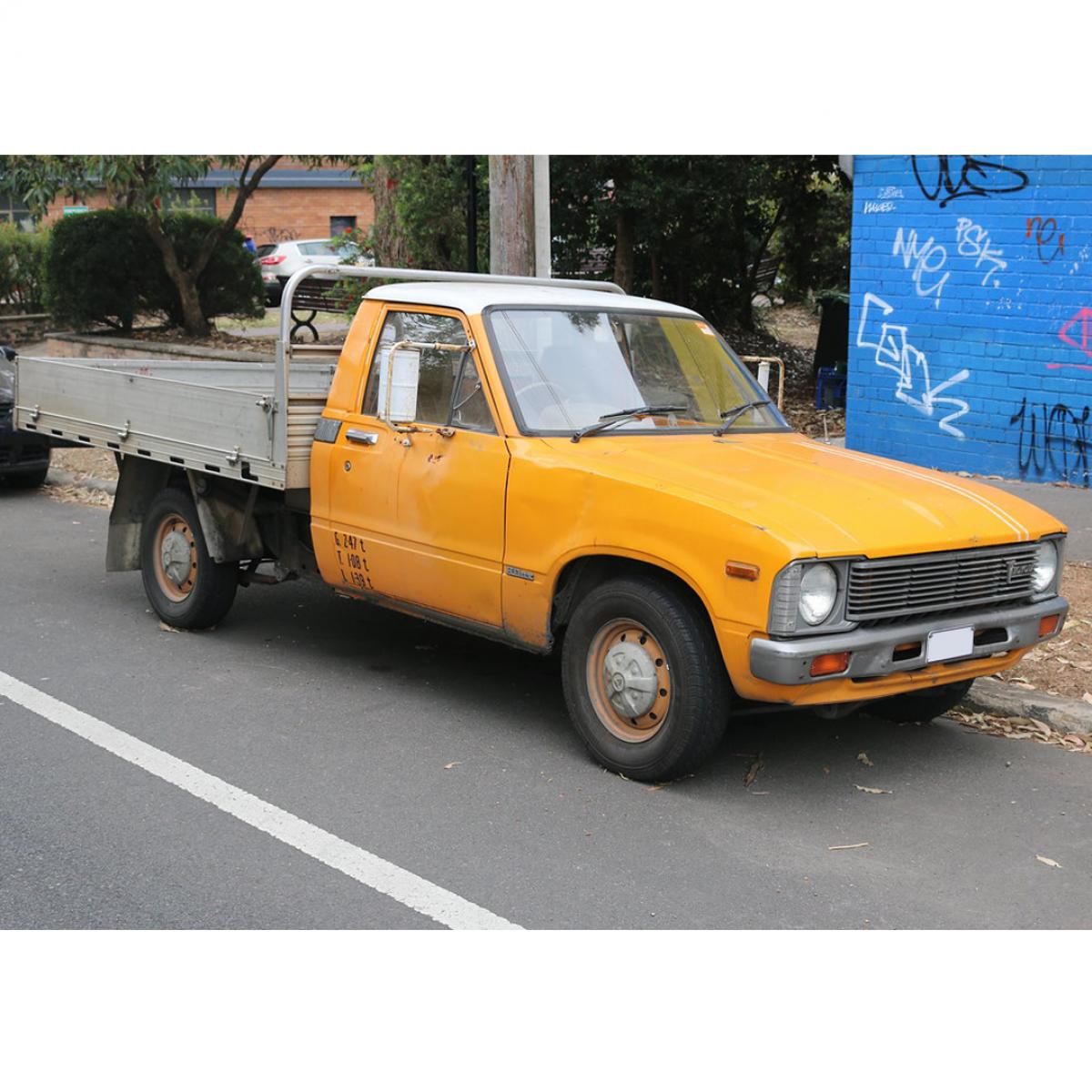 แผงใต้กันชนหน้า กันชนหน้า รุ่น โตโยต้า ไฮลักษ์ TOYOTA HILUX RN30 LN30 ...