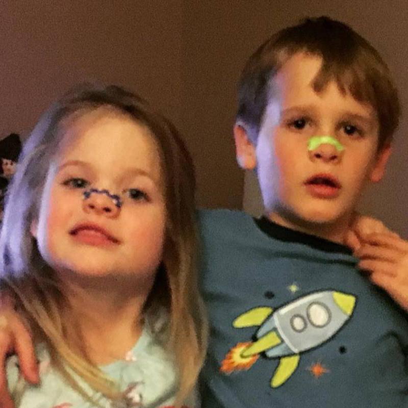 Breathe Right kids แผ่นแปะจมูกลดอาการกรน ลดอาการคัดจมูก สำหรับเด็กๆ ...