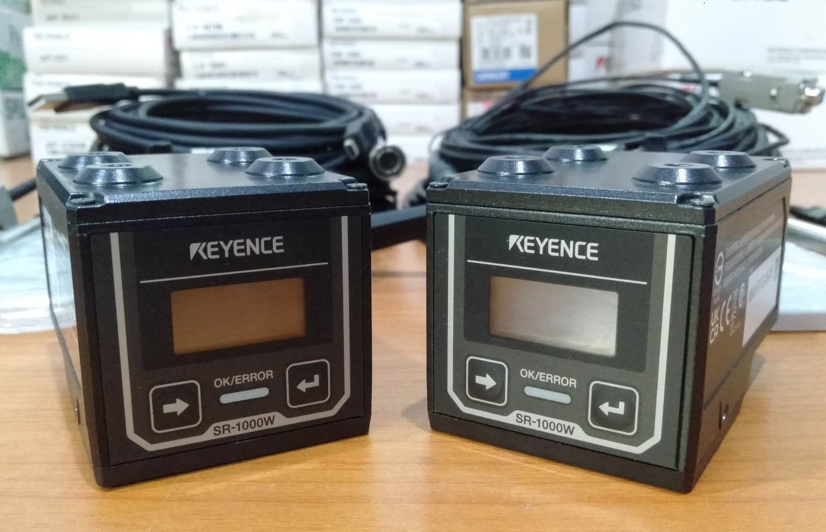 KEYENCE Autofocus 1D and 2D Code Reader SR-1000W +ขายึด + io Cable (มือ ...