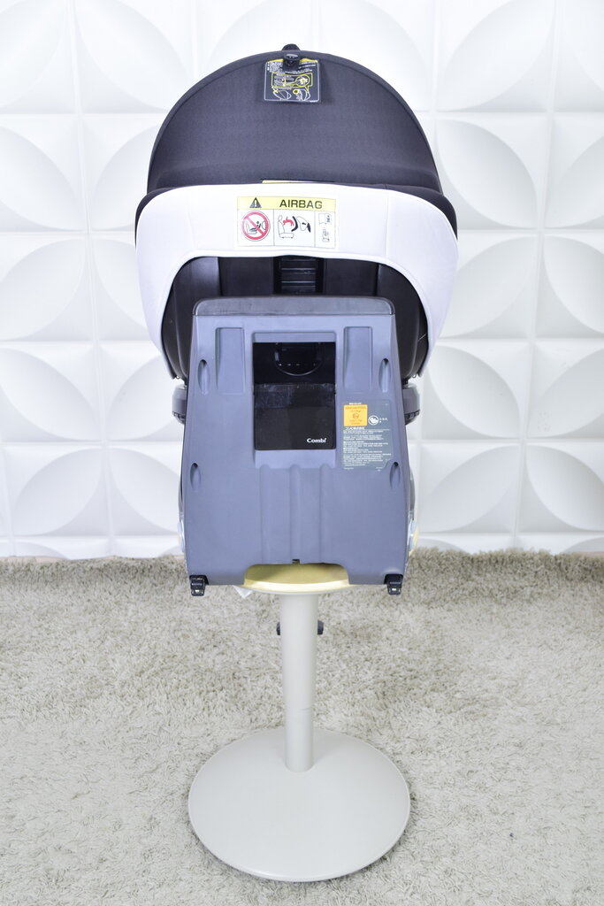 Pro คาร์ซีทมือสอง COMBI CULMOVE SMART ISOFIX Egg Shock สีน้ำตาล (ปี2019) - มัม ทรัสต์ - ThaiPick