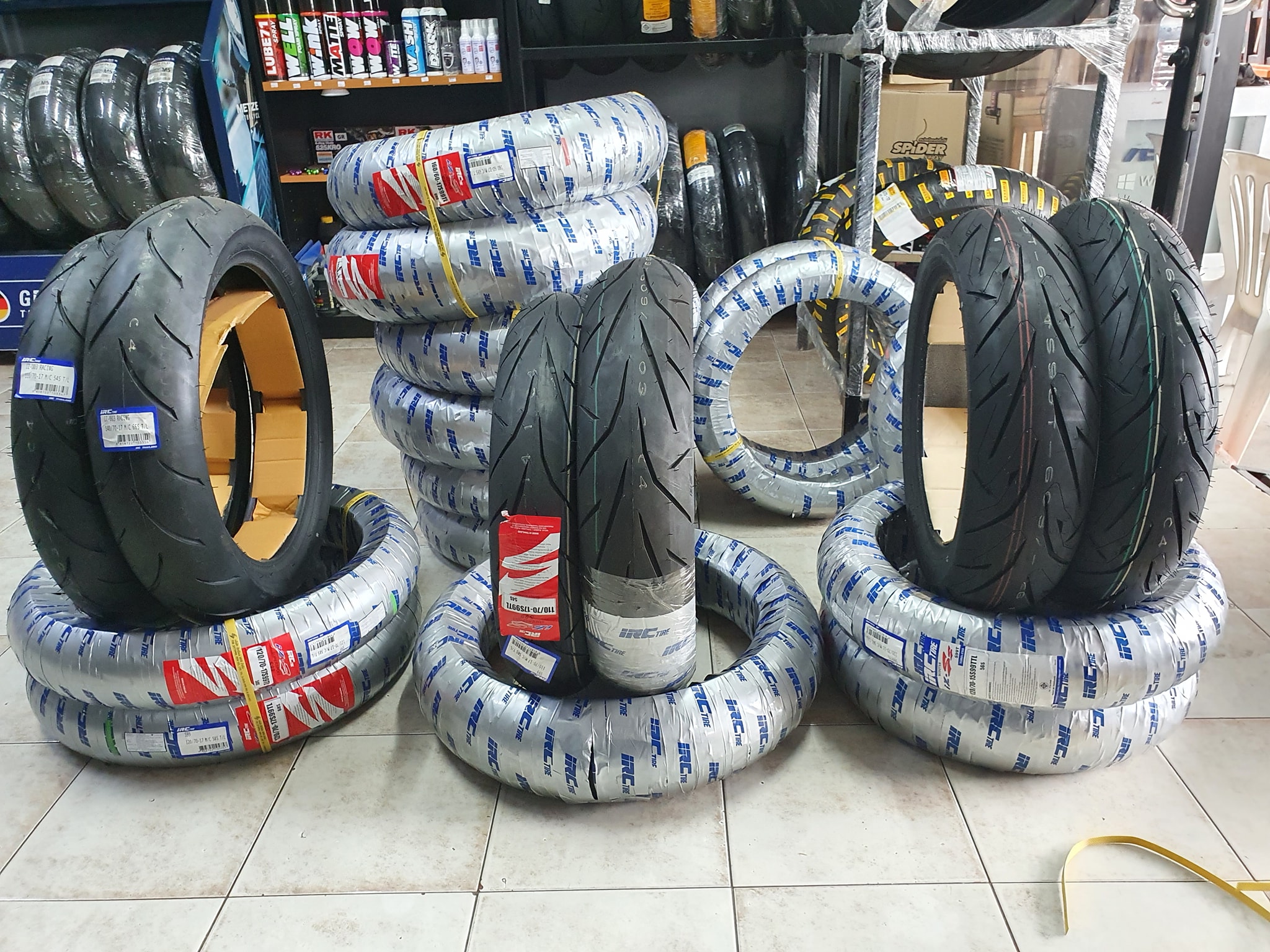 ยาง IRC izss Scooter sport สำหรับ Xmax,New Forza 300 ขอบ 14/15 - Proshop Racing - ThaiPick