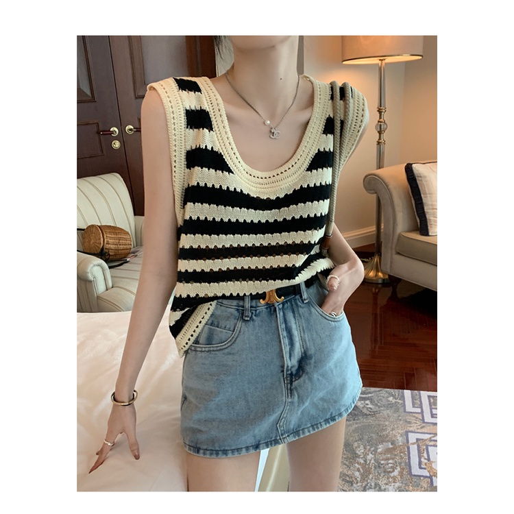 Luna shopพร้อมส่งจากกทม มาถึงใน 3-5 วันเสื้อเกาะอก เปิดไหล่ เสื้อครอป ...