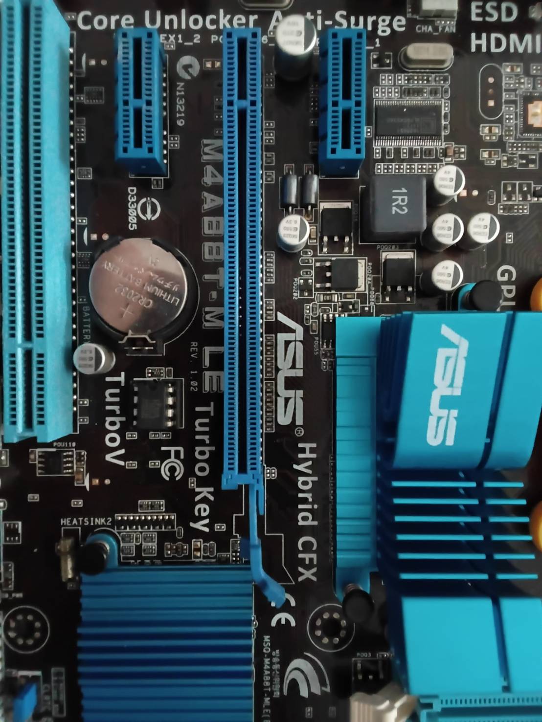 เมนบอร์ด ASUS HYBRID CFX M4A88T-M LE TURBO KEY - วิเชษฐ์ หัสจินดา ...
