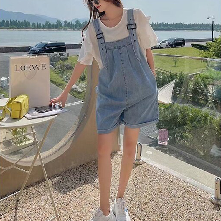 Luna shopกางเกงยีนส์ขาสั้นเอี๊ยมยีนส์ขาสั้น กางเกงหลวม เสื้อผ้าแฟชั่น ...