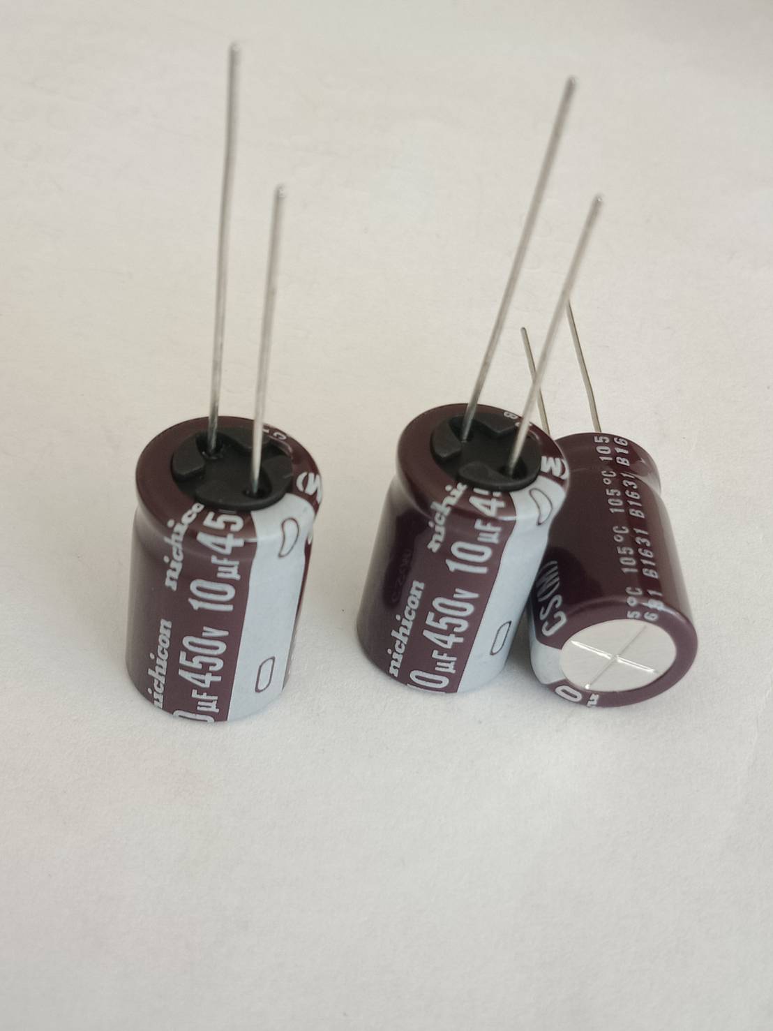 10UF 450V nichicon JAPAN คาปาซิเตอร์ 10UF สีน้ำตาล ทนร้อนสูง 105C (แพ็ค ...