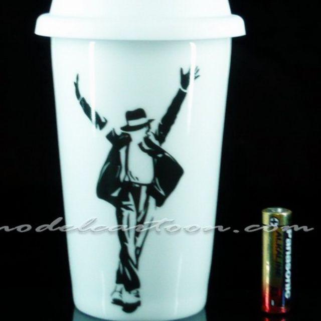 แก้วน้ำเซรามิค ไมเคิล แจ็คสัน Michael Jackson The King Of Pop กล่องเหลือง Th 